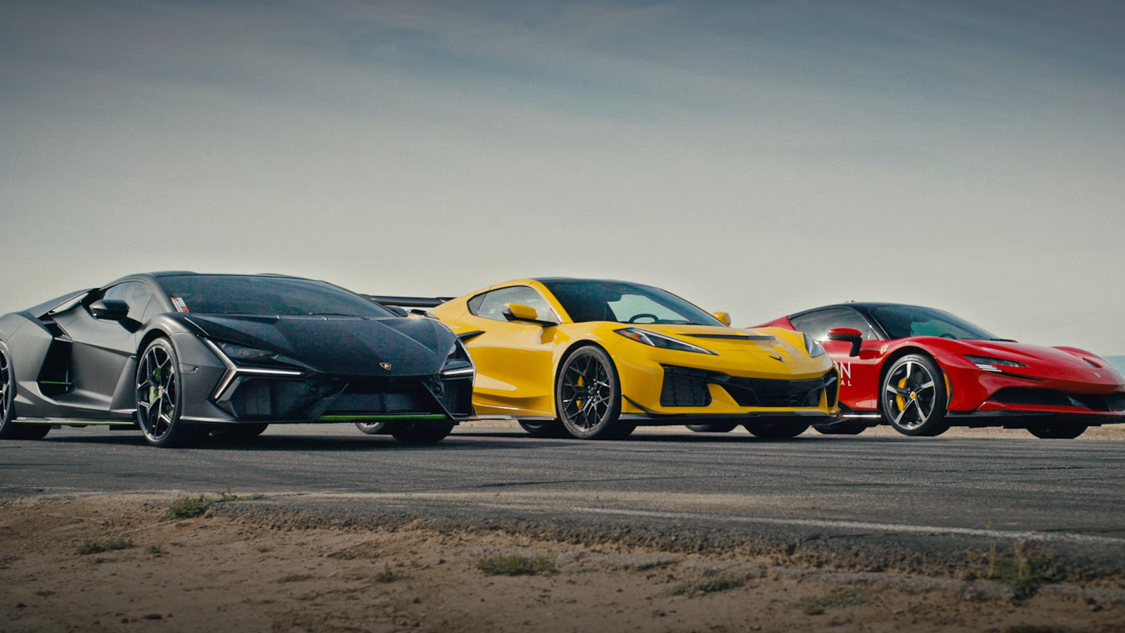 Chevy Corvette ZR1 Cleanly Smokes Ferrari And Lamborghini In A Race