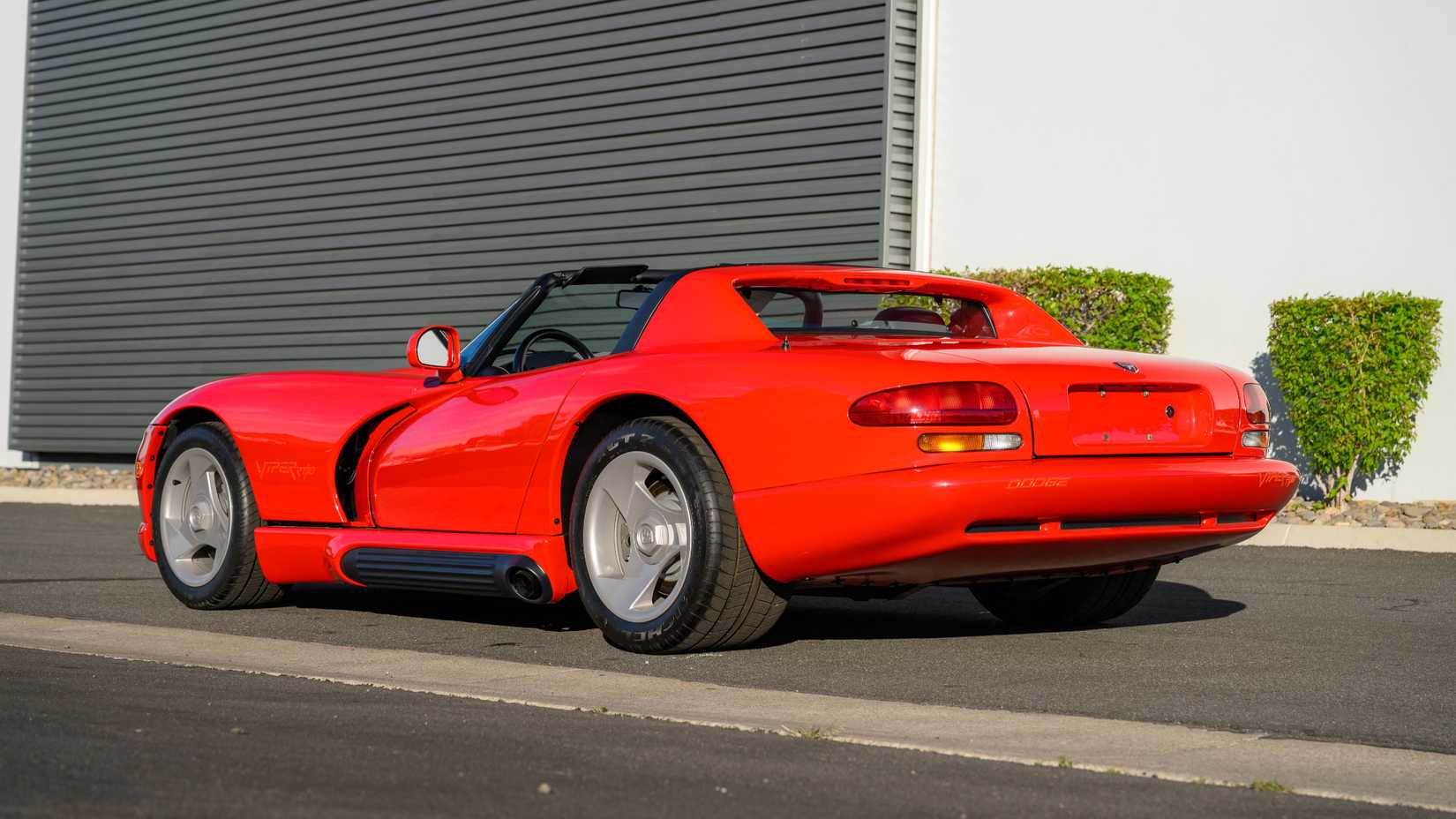 Why Do So Many Dodge Vipers Get Crashed? Exploring the Reasons Behind ...