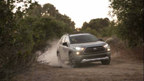 2019 Toyota RAV4 Pricing, Photos & Specs
