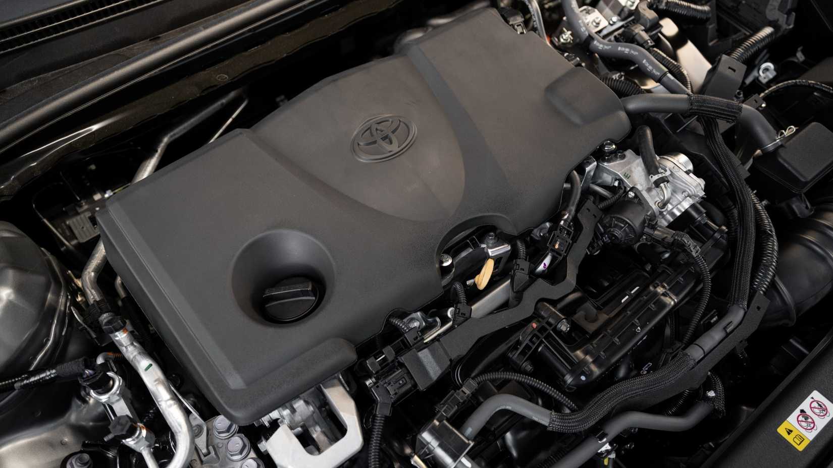 2025 Toyota Camry XLE: The Ideal Mid-Range Camry Trim