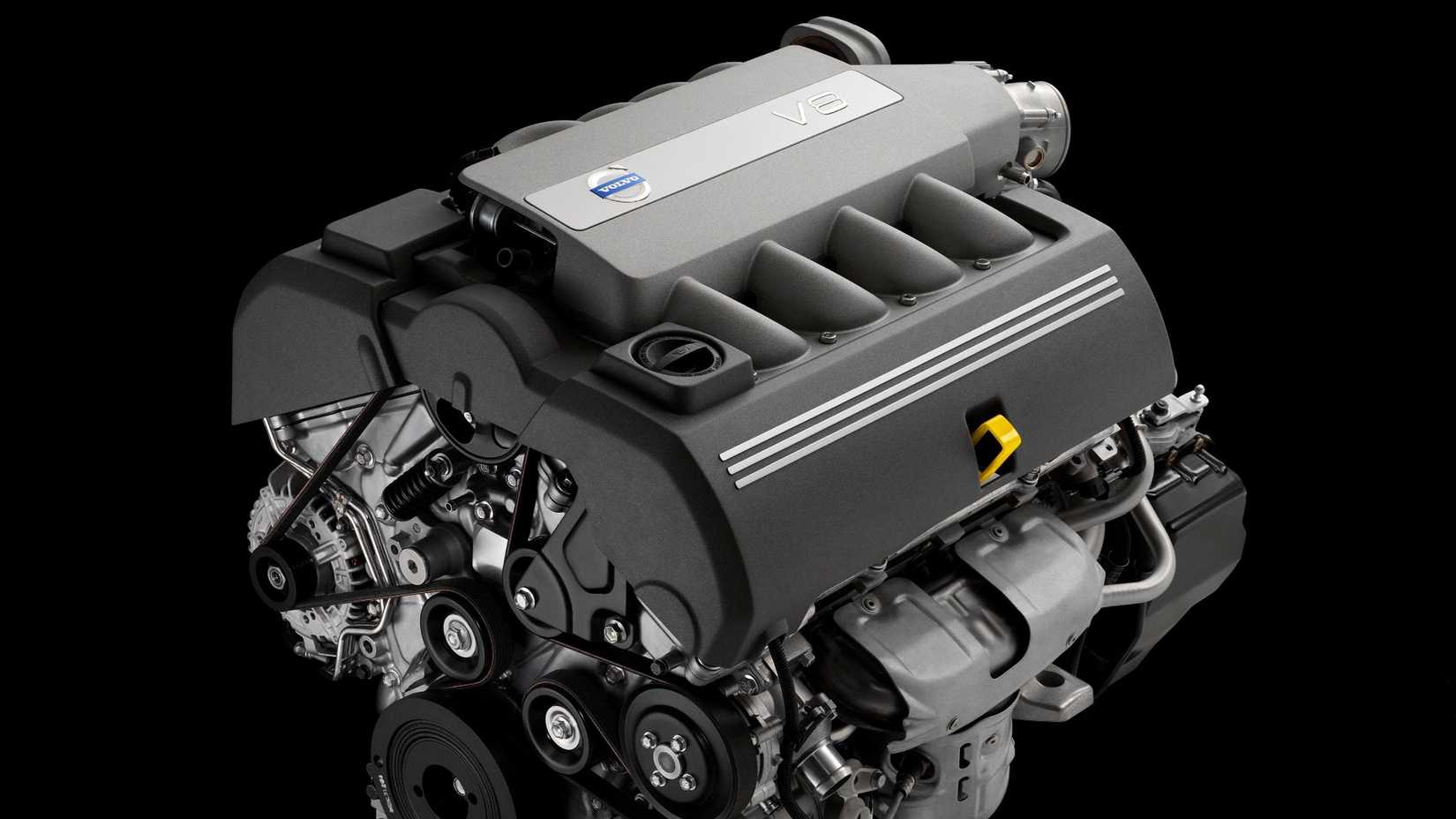 Volvo V8 Engine Shows Its Robustness In Teardown Video