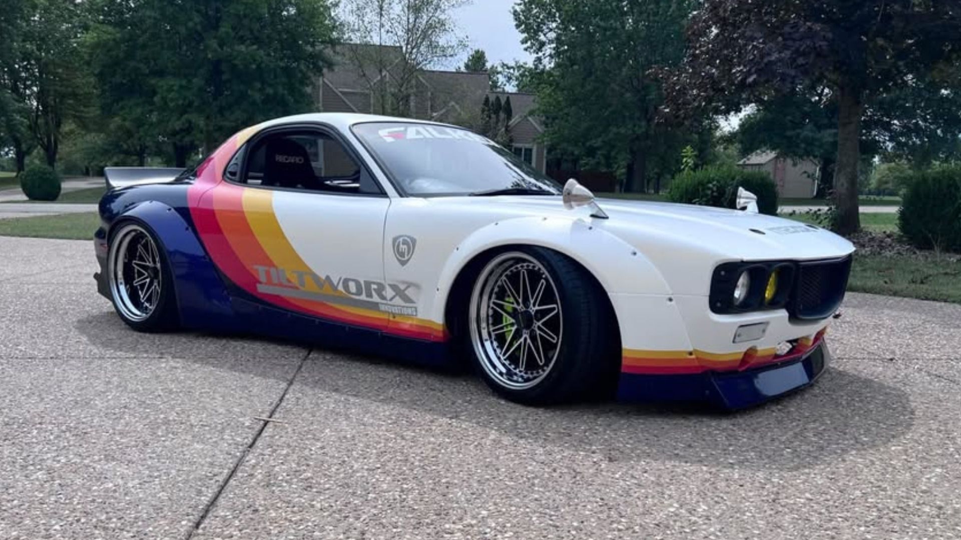 This RX-7 Is One Rad Retro Show Car