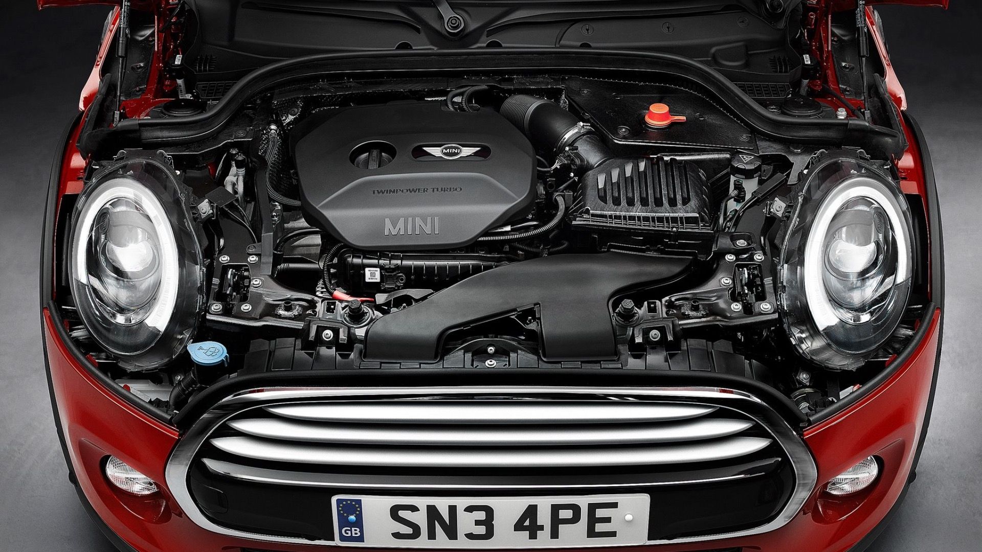 2015 Mini Cooper Hardtop Pricing, Photos & Specs
