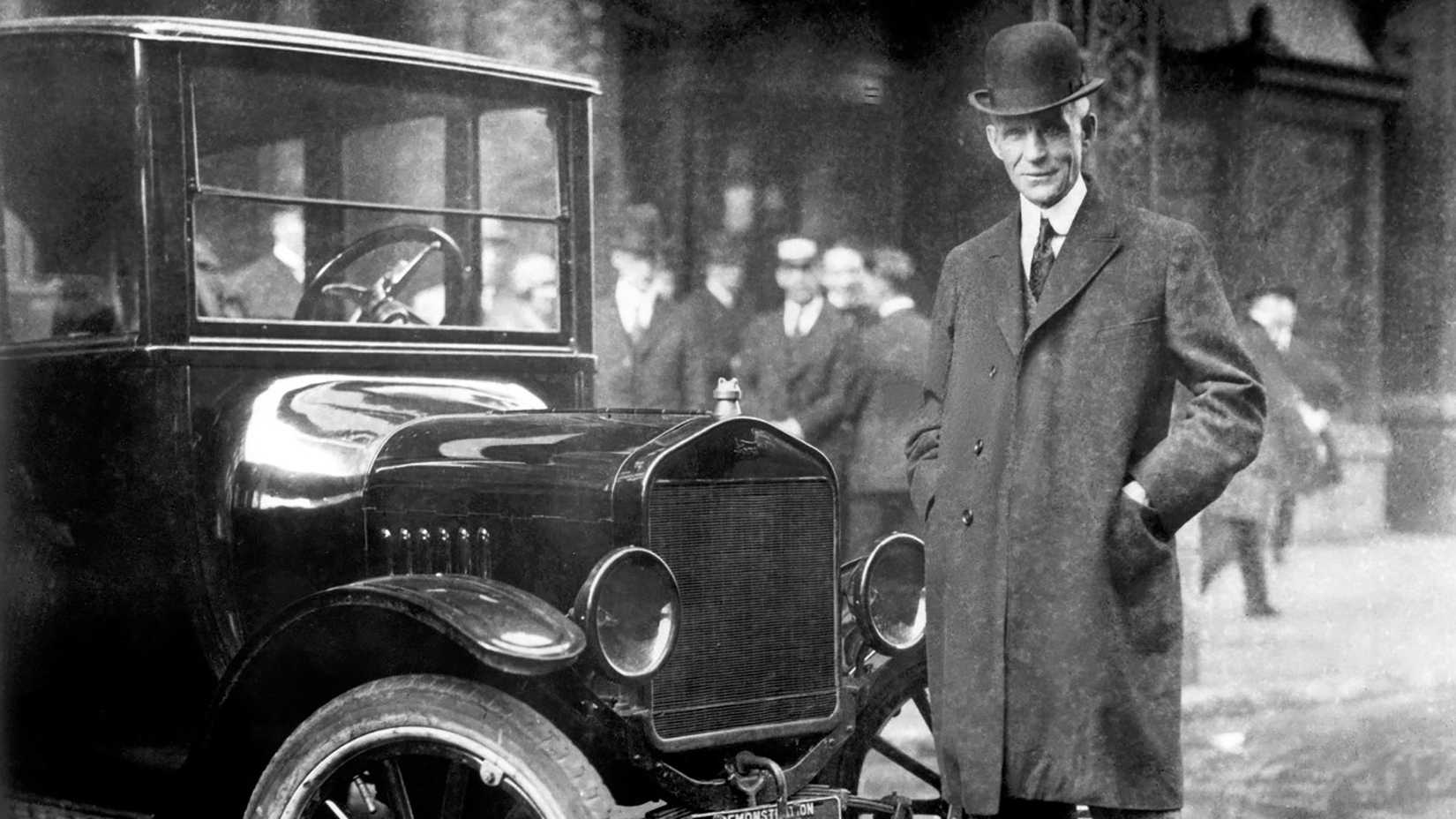 Ford Logo History: How The Blue Oval Evolved