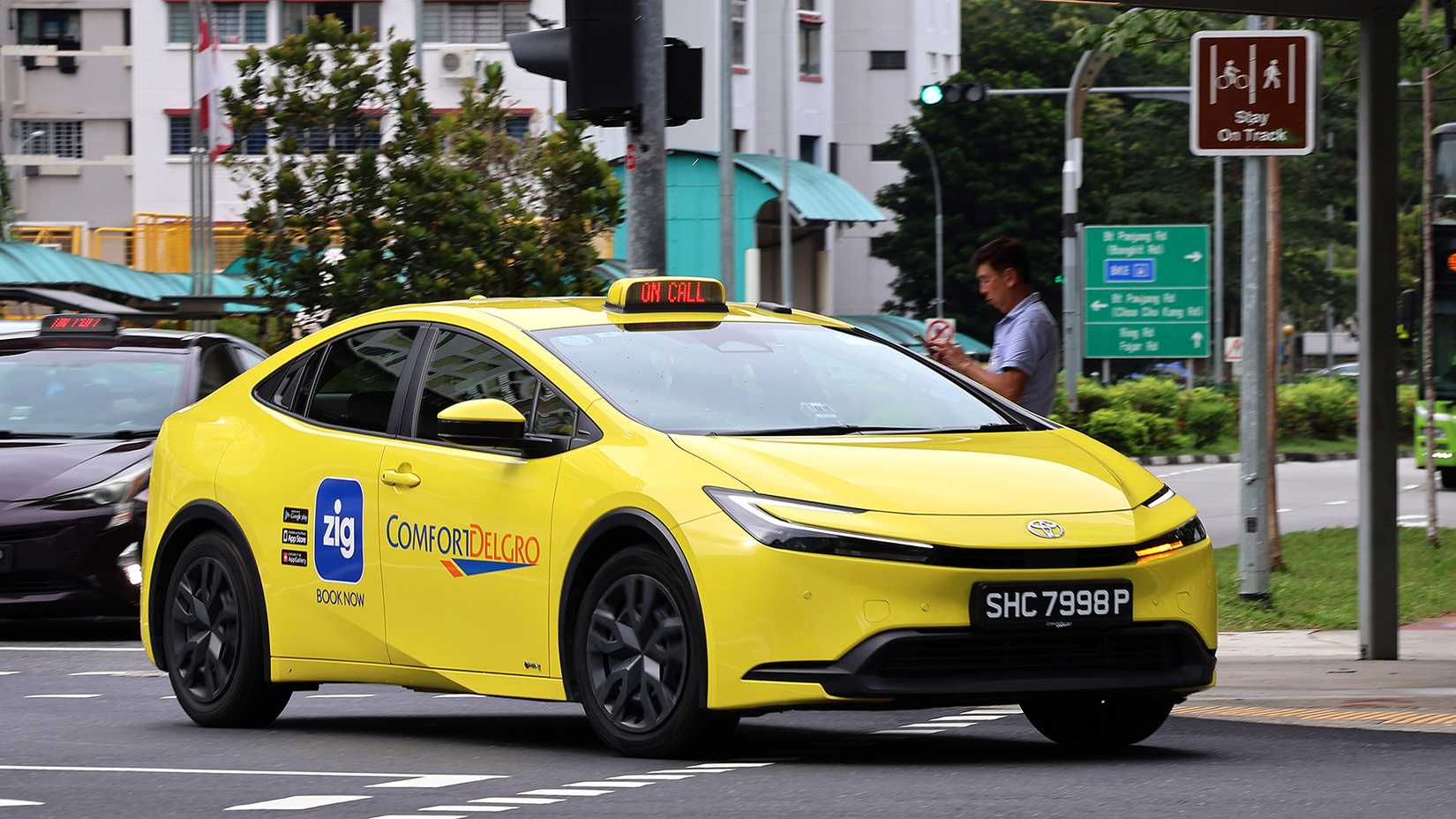 10 Cars Taxi Drivers Love Because Of Their Bulletproof Engines