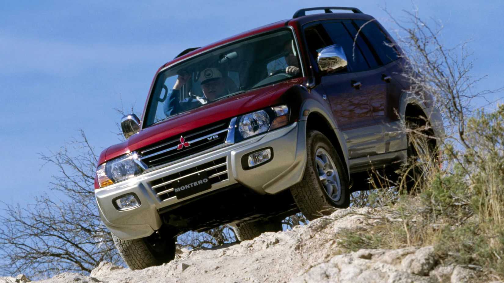 The Mitsubishi Montero Is A Better Beater 4x4 Toy Than A Wrangler