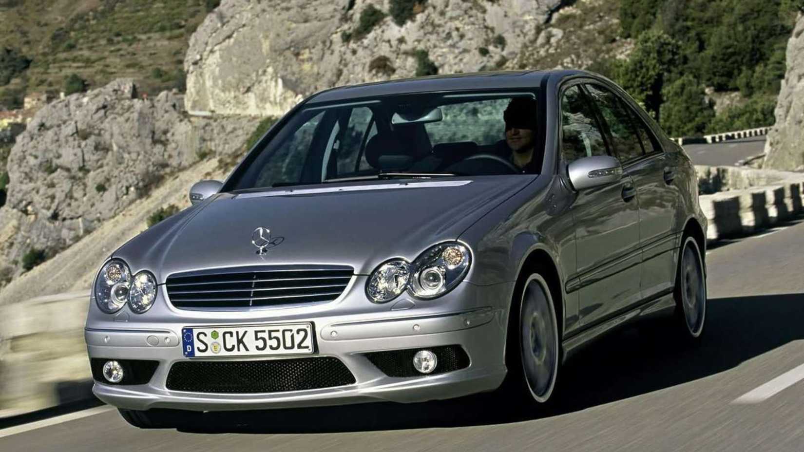 The Mercedes-Benz C55 AMG Has All The Character The Brand-New Model ...