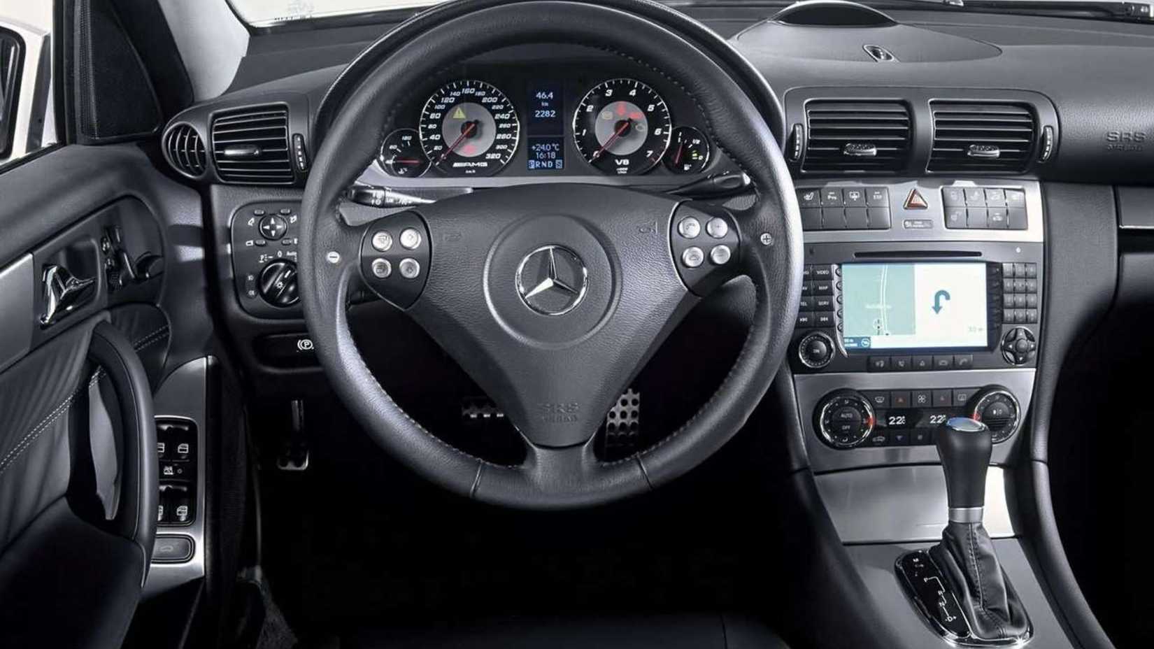 The Mercedes-Benz C55 AMG Has All The Character The Brand-New Model ...
