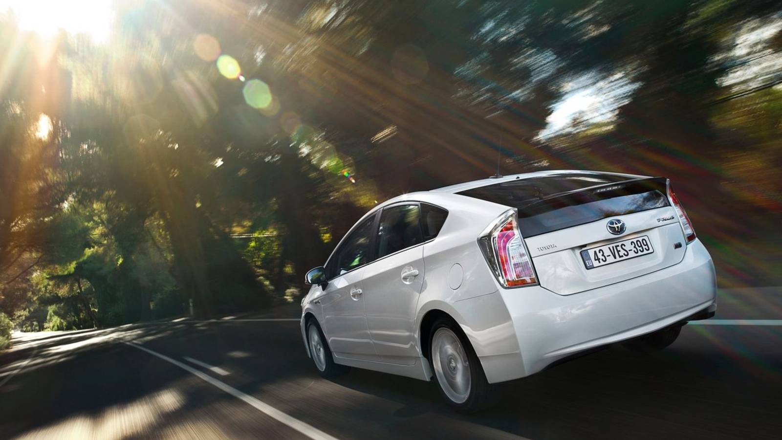 Our Guide To Buying A Used Toyota Prius Which Could Last 200,000 Miles ...