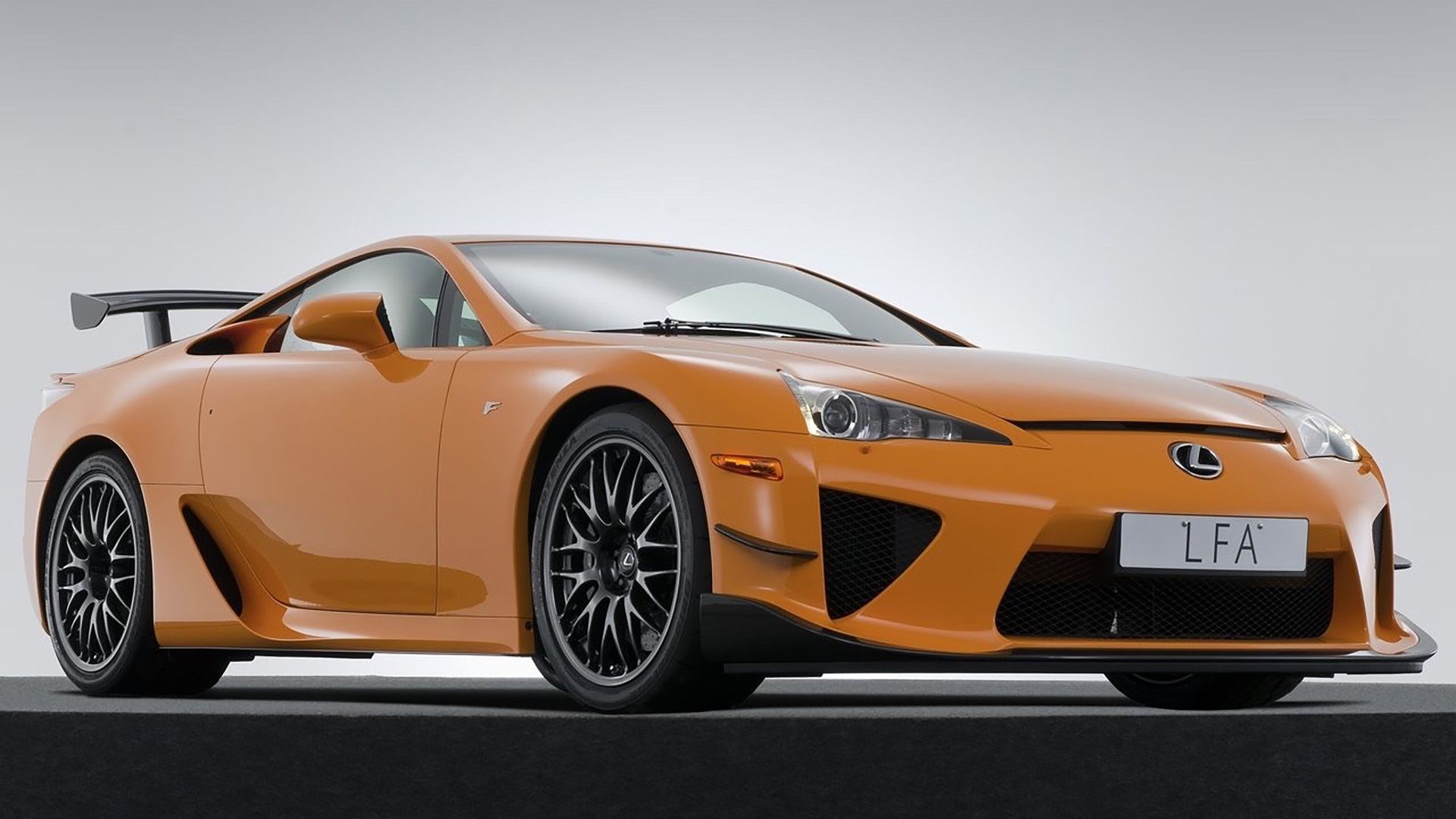 2012 Lexus LFA Pricing, Photos & Specs