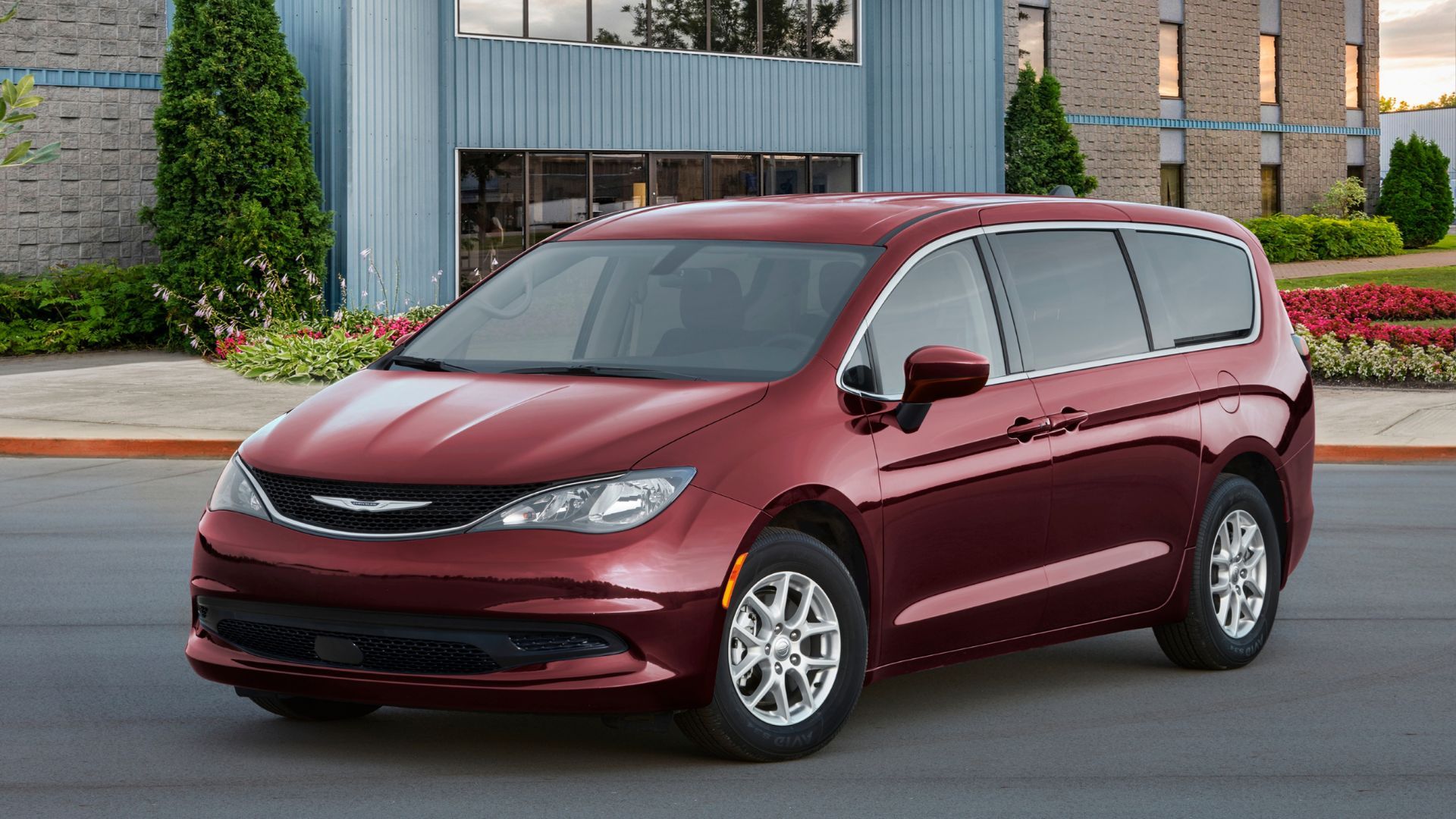 2025 Chrysler Voyager Pricing, Photos & Specs