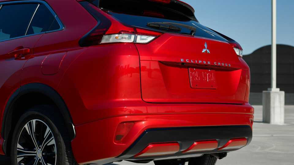 2024 Mitsubishi Eclipse Cross Pricing, Photos & Specs