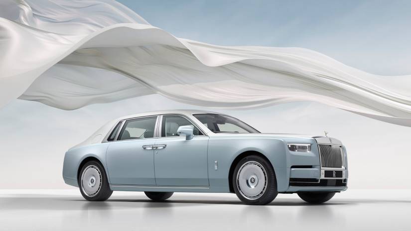 2026 Rolls-Royce Phantom Pricing, Photos & Specs
