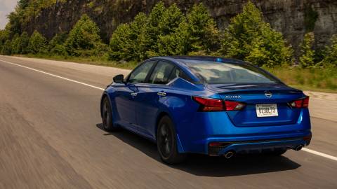 2025 Nissan Altima Pricing, Photos & Specs