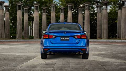 2025 Nissan Altima Pricing, Photos & Specs