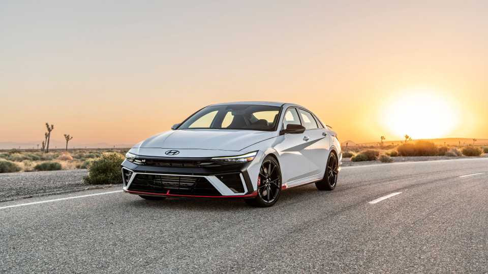 2025 Hyundai Elantra N Pricing, Photos & Specs