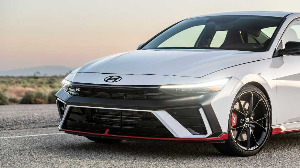 2025 Hyundai Elantra N Pricing, Photos & Specs
