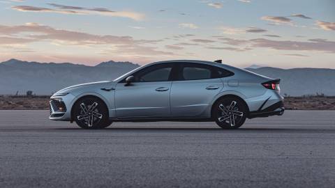 2025 Hyundai Sonata Pricing, Photos & Specs