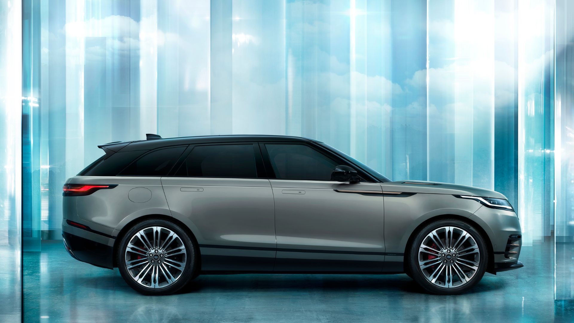 2025 Land Rover Range Rover Velar Pricing, Photos & Specs