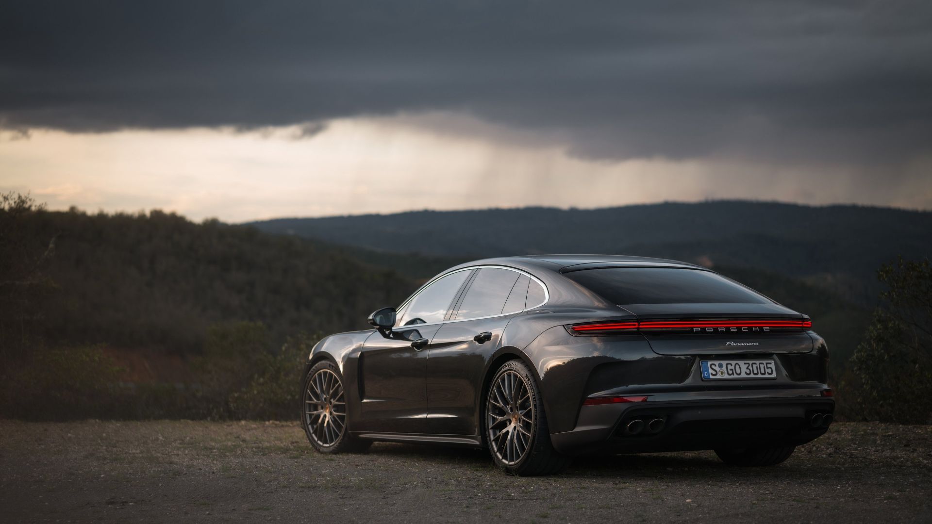 2024 Porsche Panamera Pricing, Photos & Specs