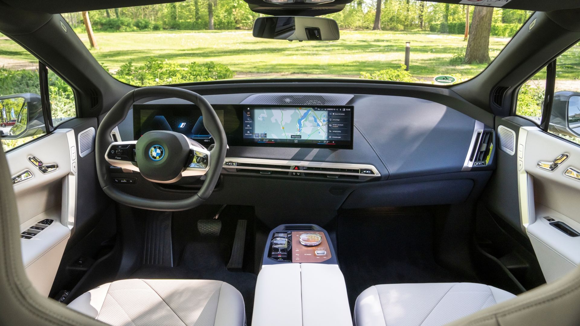 2025 BMW iX Images: Interior And Exterior Gallery
