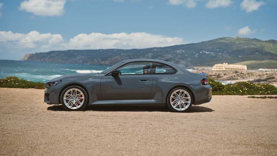 2025 BMW M2 Pricing, Photos & Specs