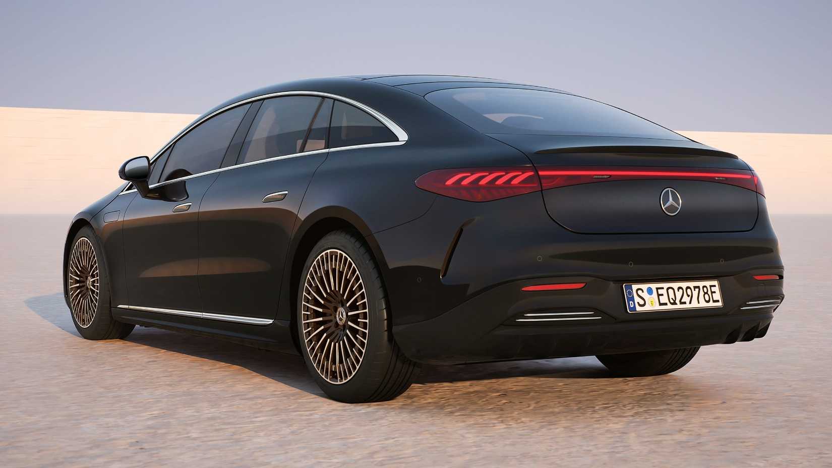 2025 Mercedes-Benz EQS Sedan Images: Interior And Exterior Gallery