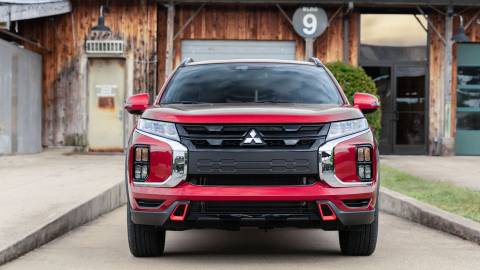 2025 Mitsubishi Outlander Sport Pricing, Photos & Specs