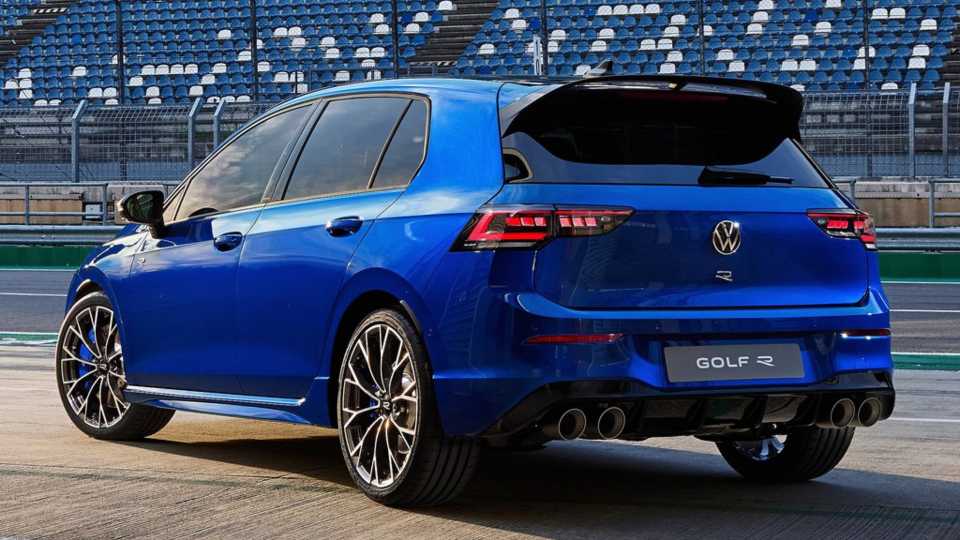 2025 Volkswagen Golf R Pricing, Photos & Specs