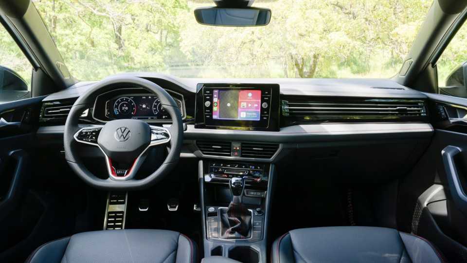 2025 Volkswagen Jetta Pricing, Photos & Specs