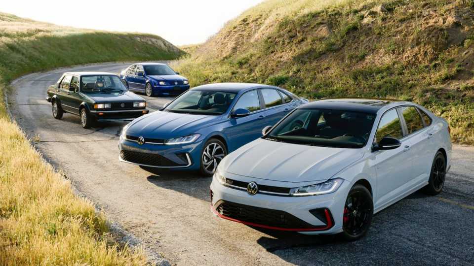 2025 Volkswagen Jetta Pricing, Photos & Specs