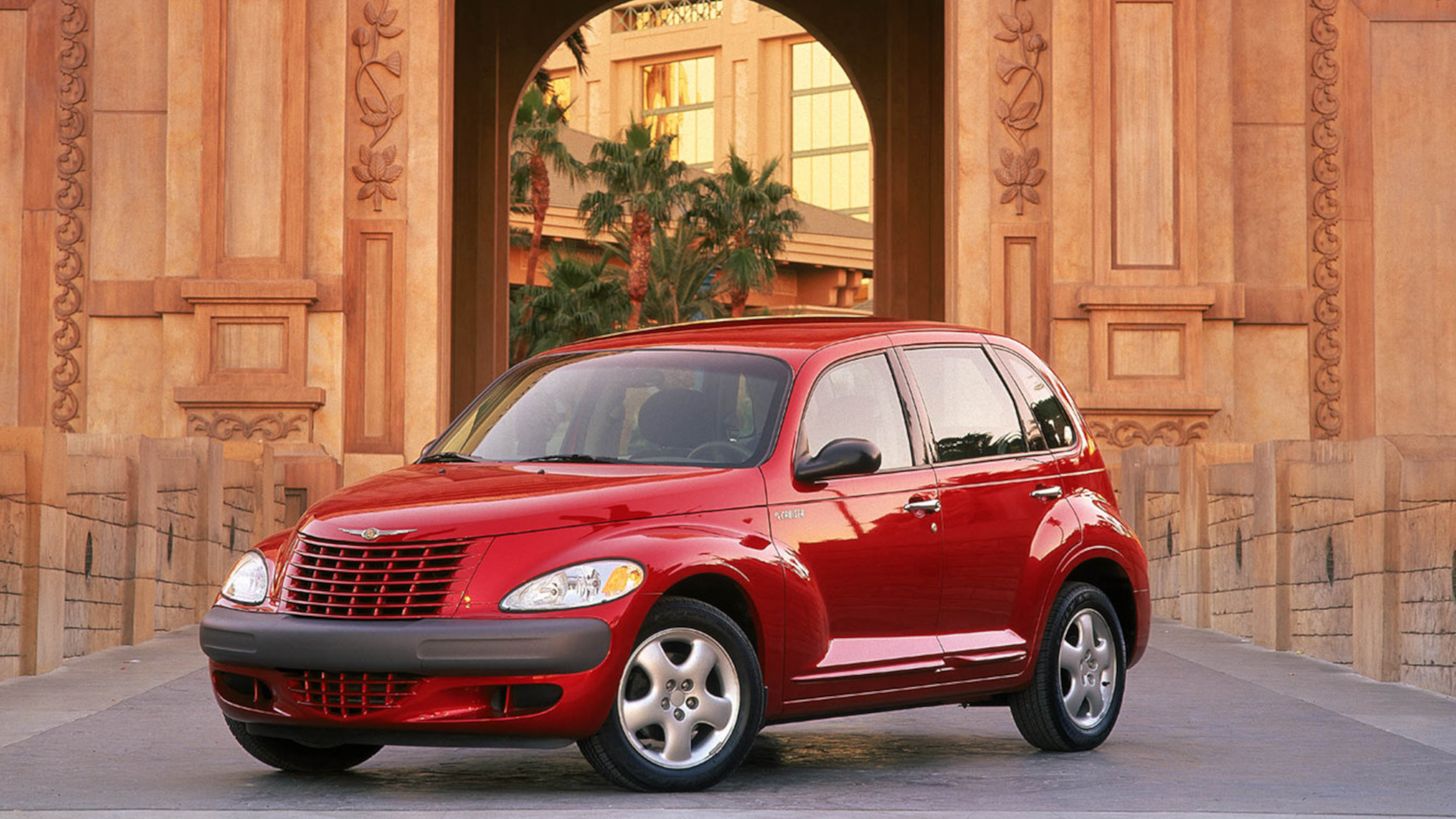 Chrysler PT Cruiser GT: The Turbocharged Nostalgic Hatchback