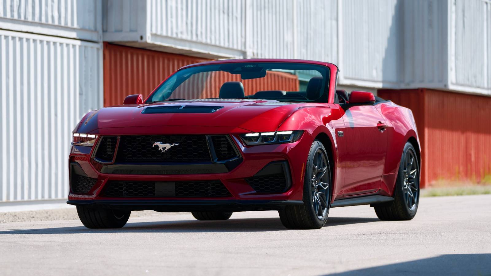 Best Convertible Muscle Cars | 2025 Ratings | CarBuzz