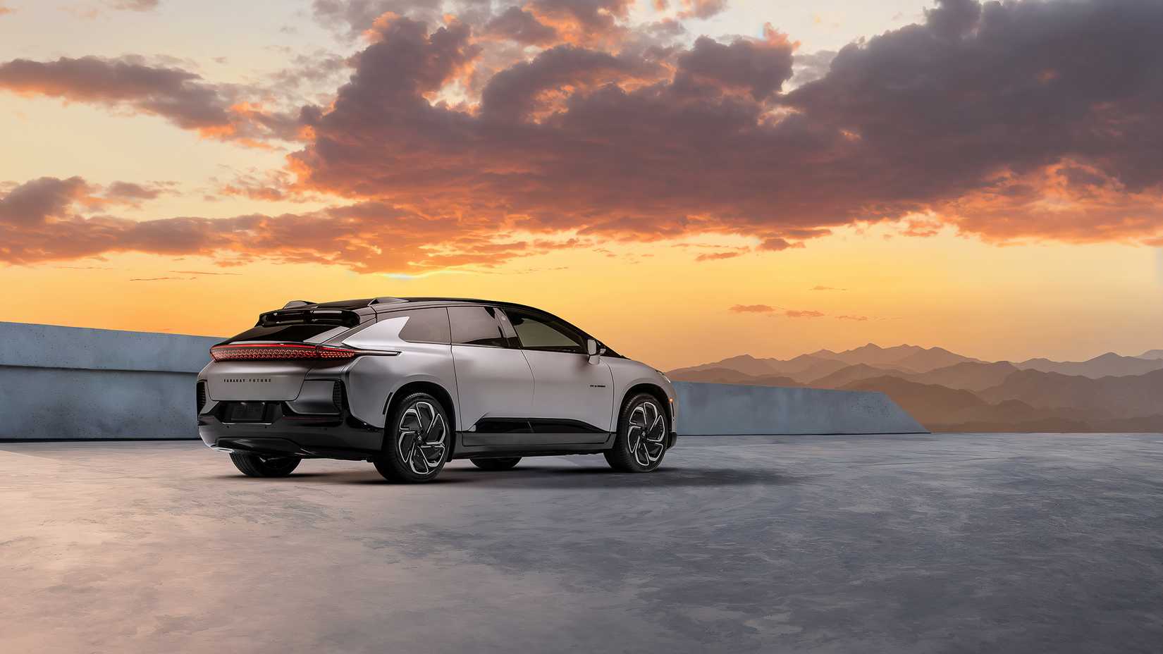 Faraday Future Prototype Sets Company Office On Fire