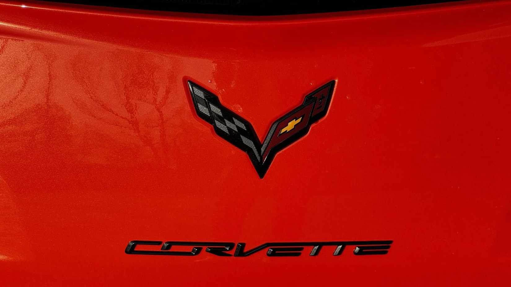 Here's What You Can Expect To Pay For A Goldilocks Chevrolet Corvette