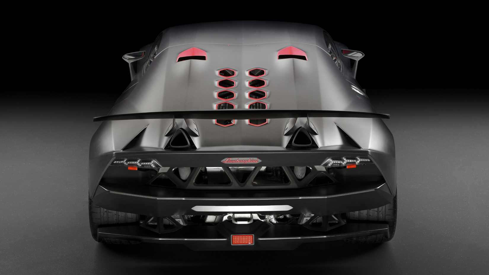 Everything You Wanted To Know About The Lamborghini Sesto Elemento