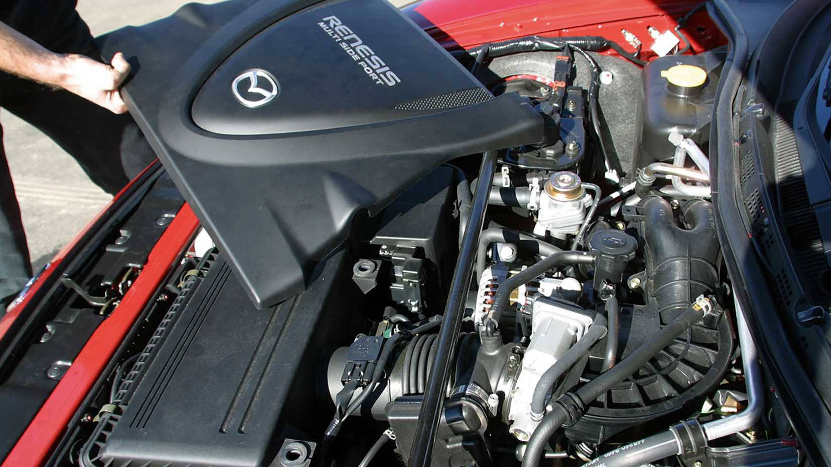Mazda Developed The Only Pistonless Engine To Ever Win Engine Of The Year