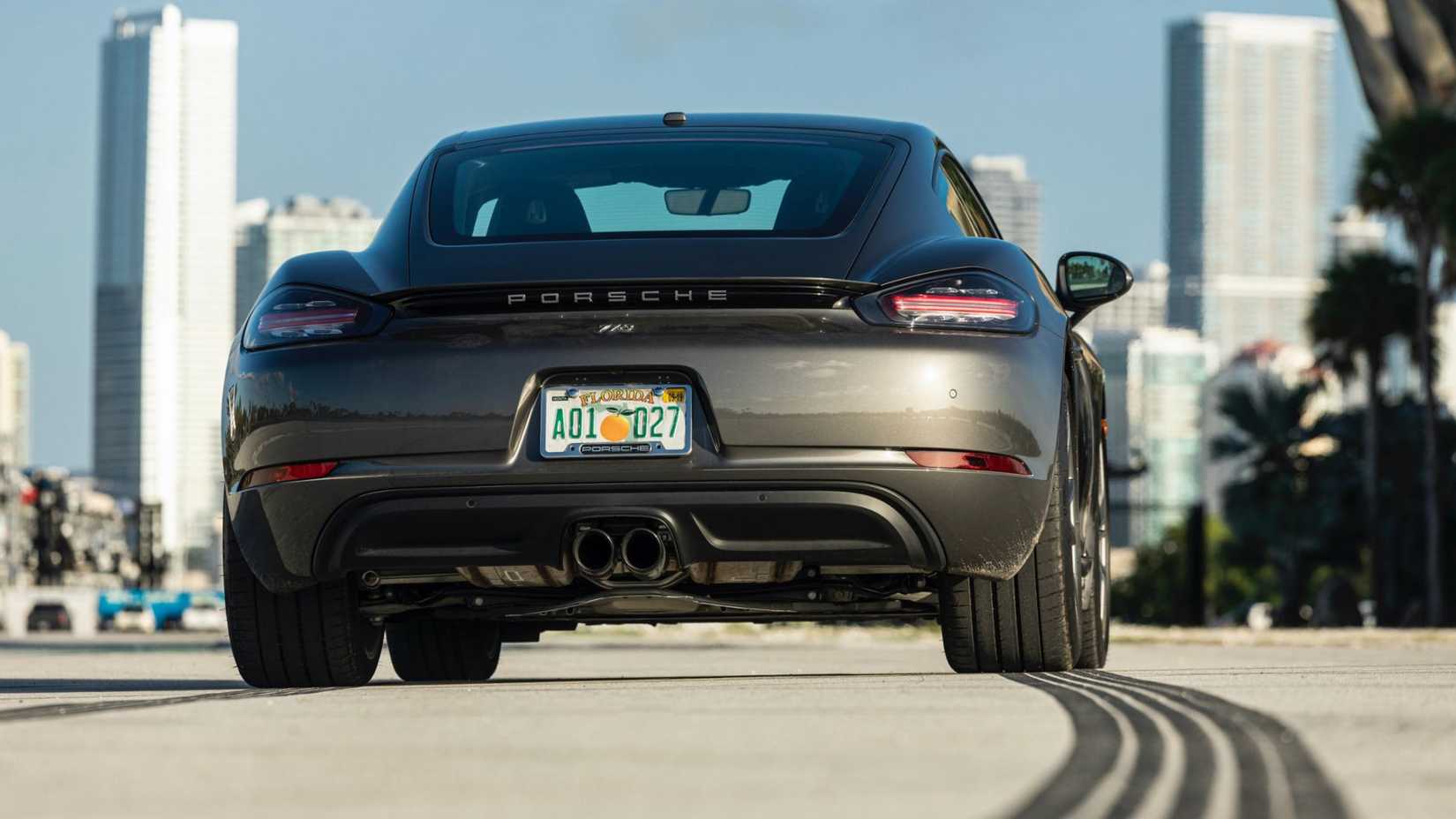 718 Cayman S: Five Reasons To Choose The Mid-Tier Porsche