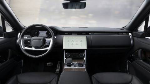 2025 Land Rover Range Rover Pricing, Photos & Specs