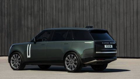 2025 Land Rover Range Rover Pricing, Photos & Specs