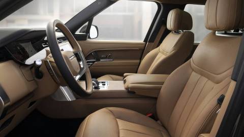 2025 Land Rover Range Rover Pricing, Photos & Specs