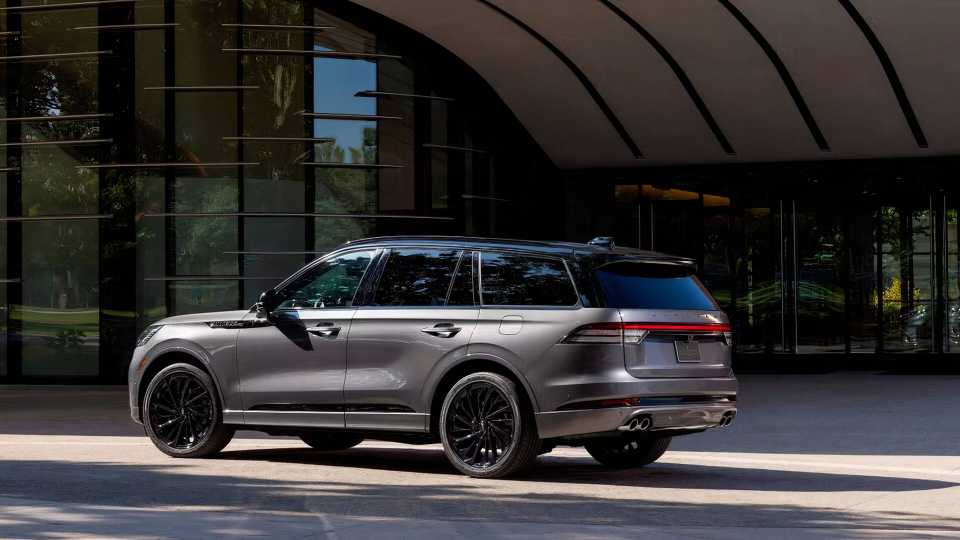 2025 Lincoln Aviator Pricing, Photos & Specs