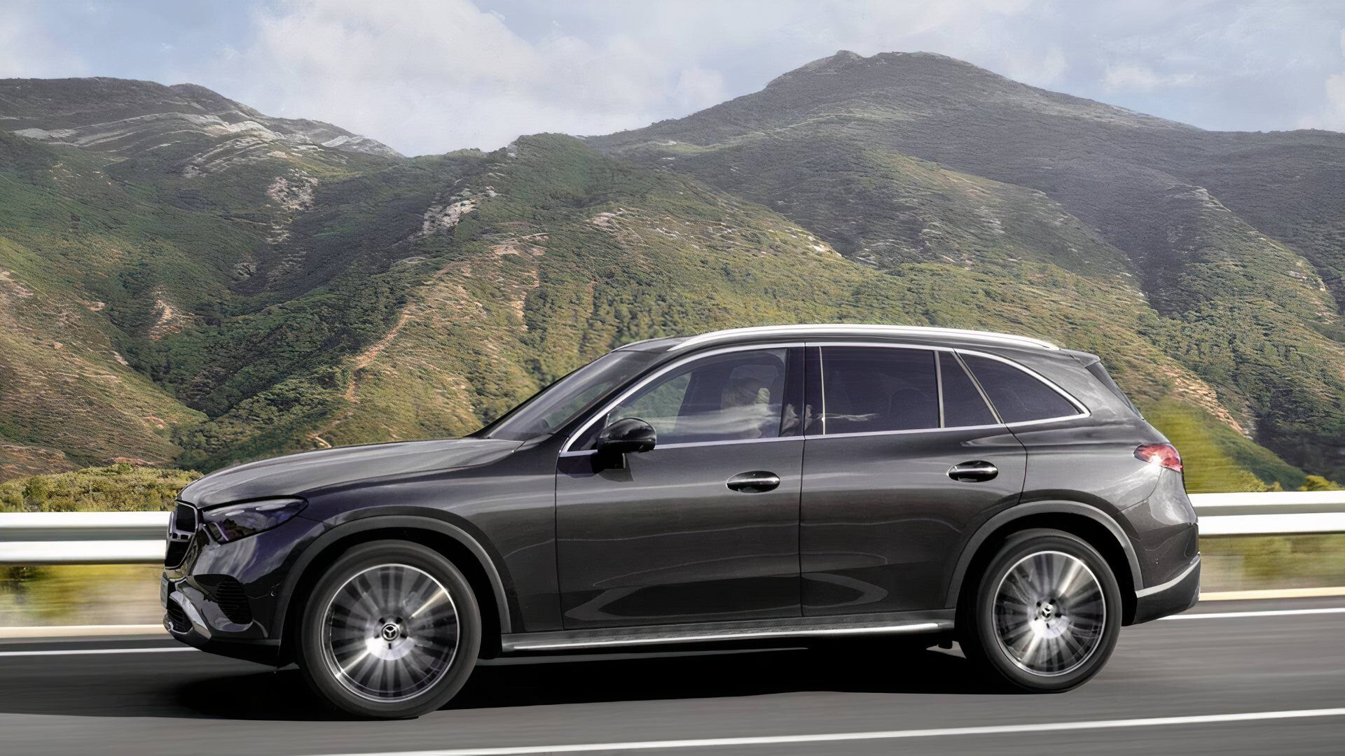 2025 Mercedes-Benz GLC-Class SUV Pricing, Photos & Specs