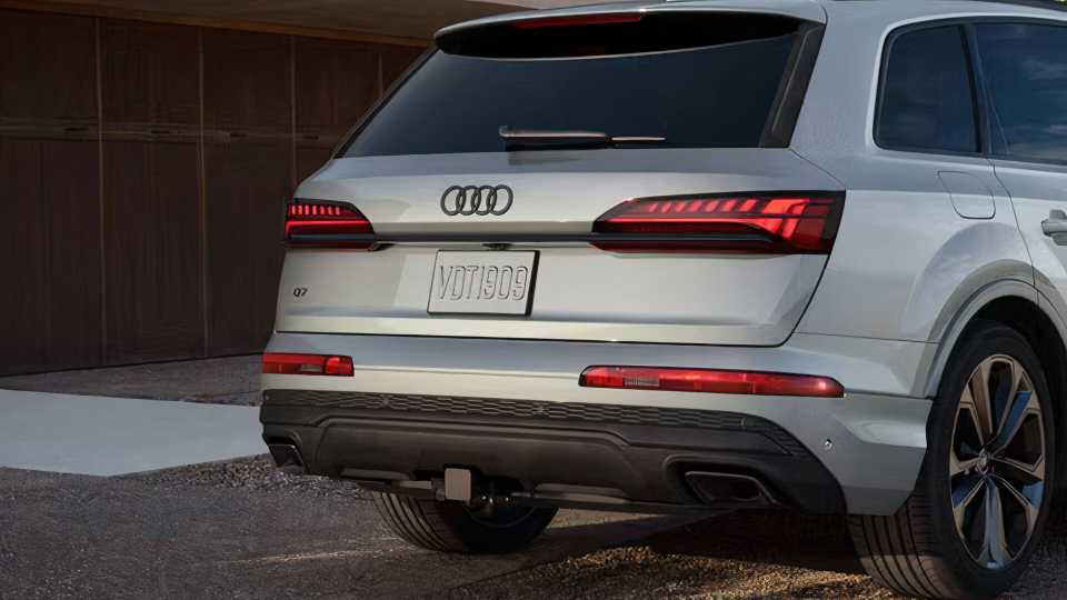 2025 Audi Q7 Pricing, Photos & Specs