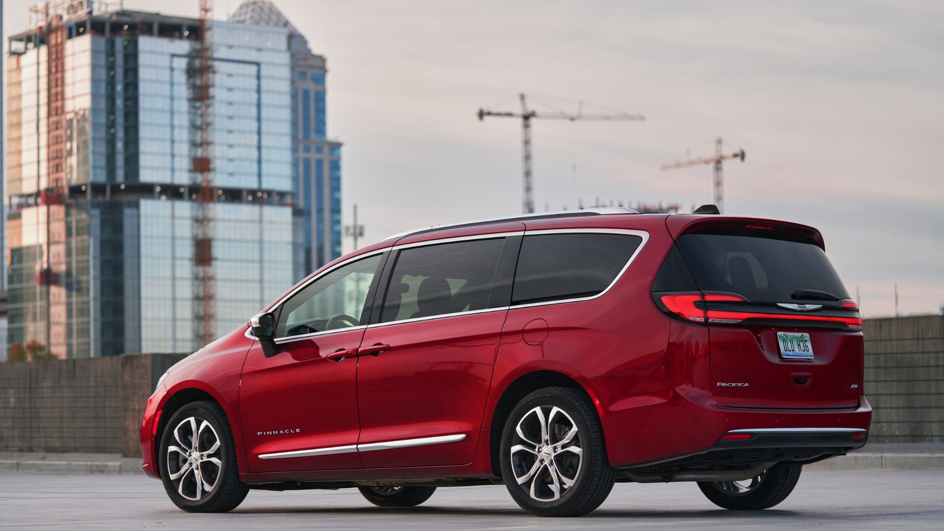 2024 Chrysler Pacifica Pricing, Photos & Specs