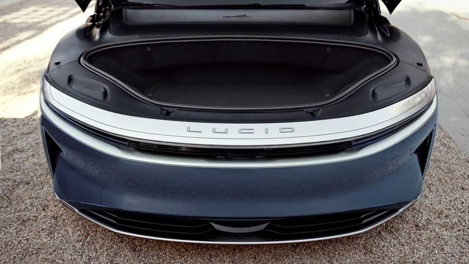 2025 Lucid Air Pricing, Photos & Specs