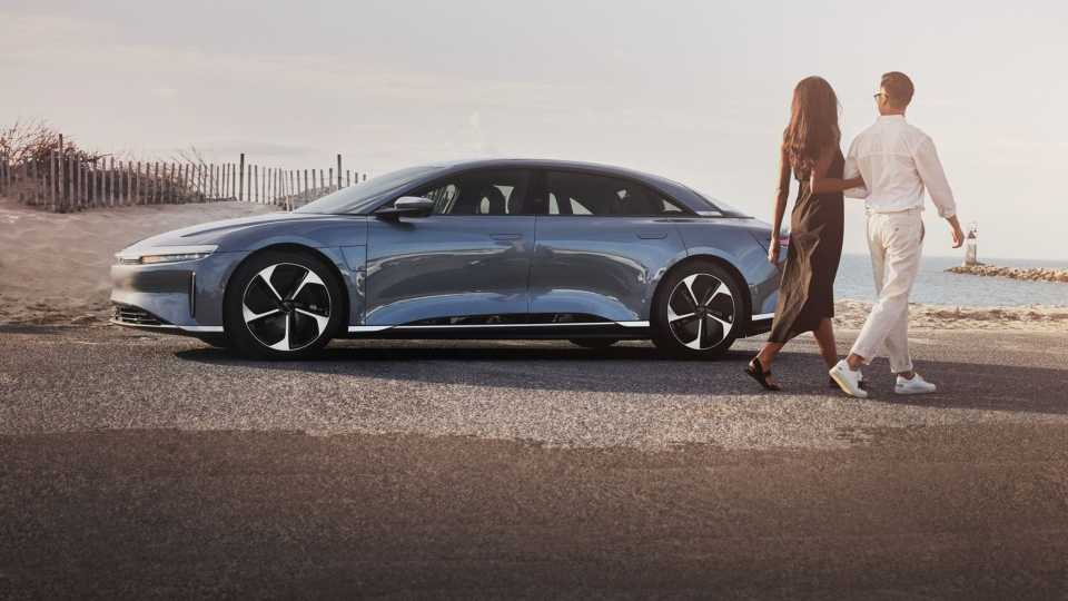 2025 Lucid Air Pricing, Photos & Specs