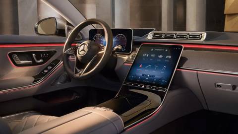 2025 Mercedes-Benz S-Class Sedan Pricing, Photos & Specs