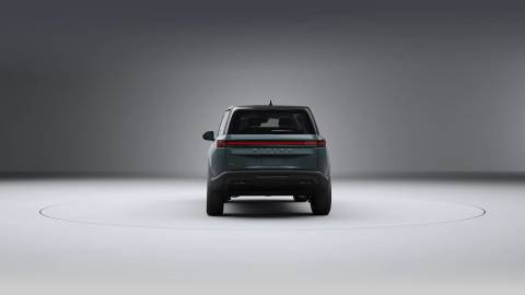 2026 Rivian R1S SUV Pricing, Photos & Specs