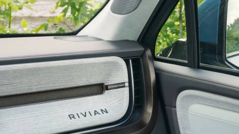 2026 Rivian R1S SUV Pricing, Photos & Specs
